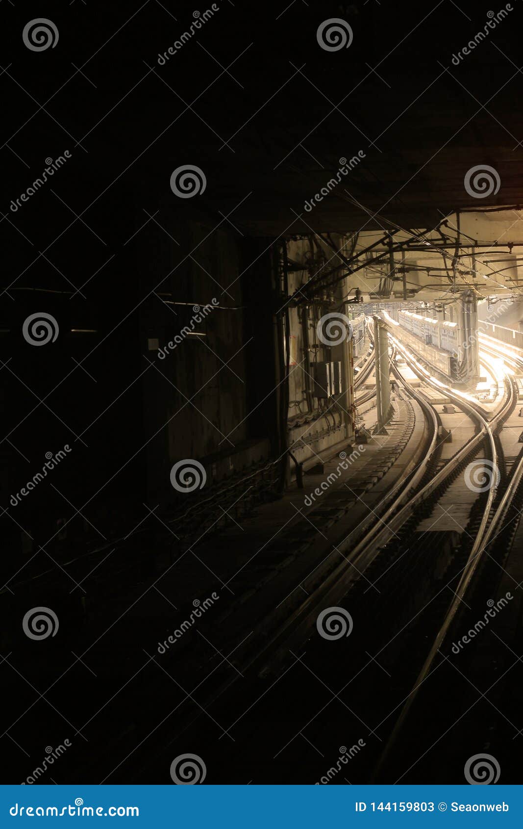 The Train Subway Metro Underground Tube Tunnel Stock Image - Image of ...