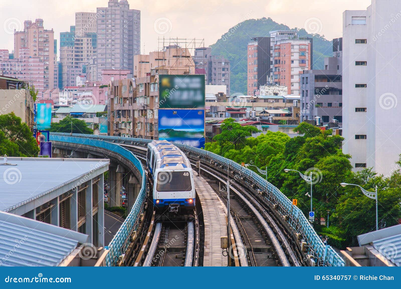 Train of Taipei Metro System Stock Image - Image of daytime, brown ...
