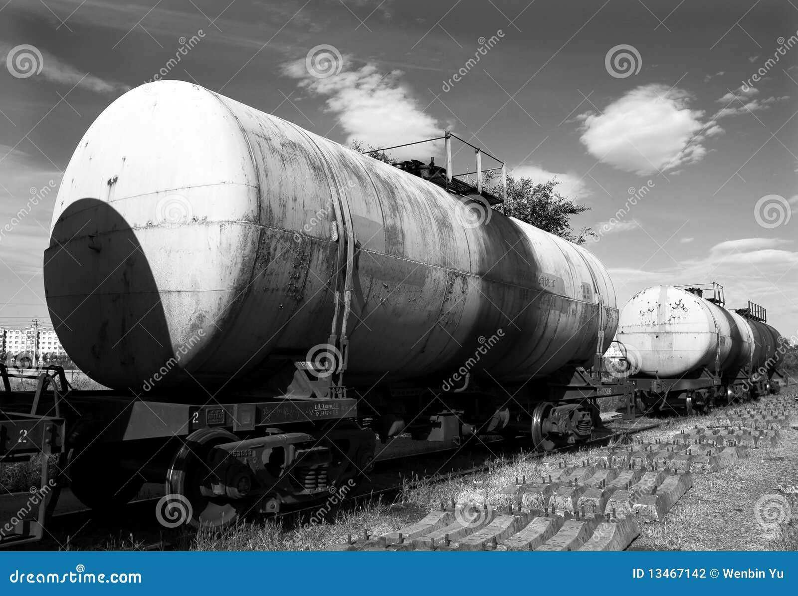 Train tank stock photo. Image of anchors, gasoline, railroad - 13467142