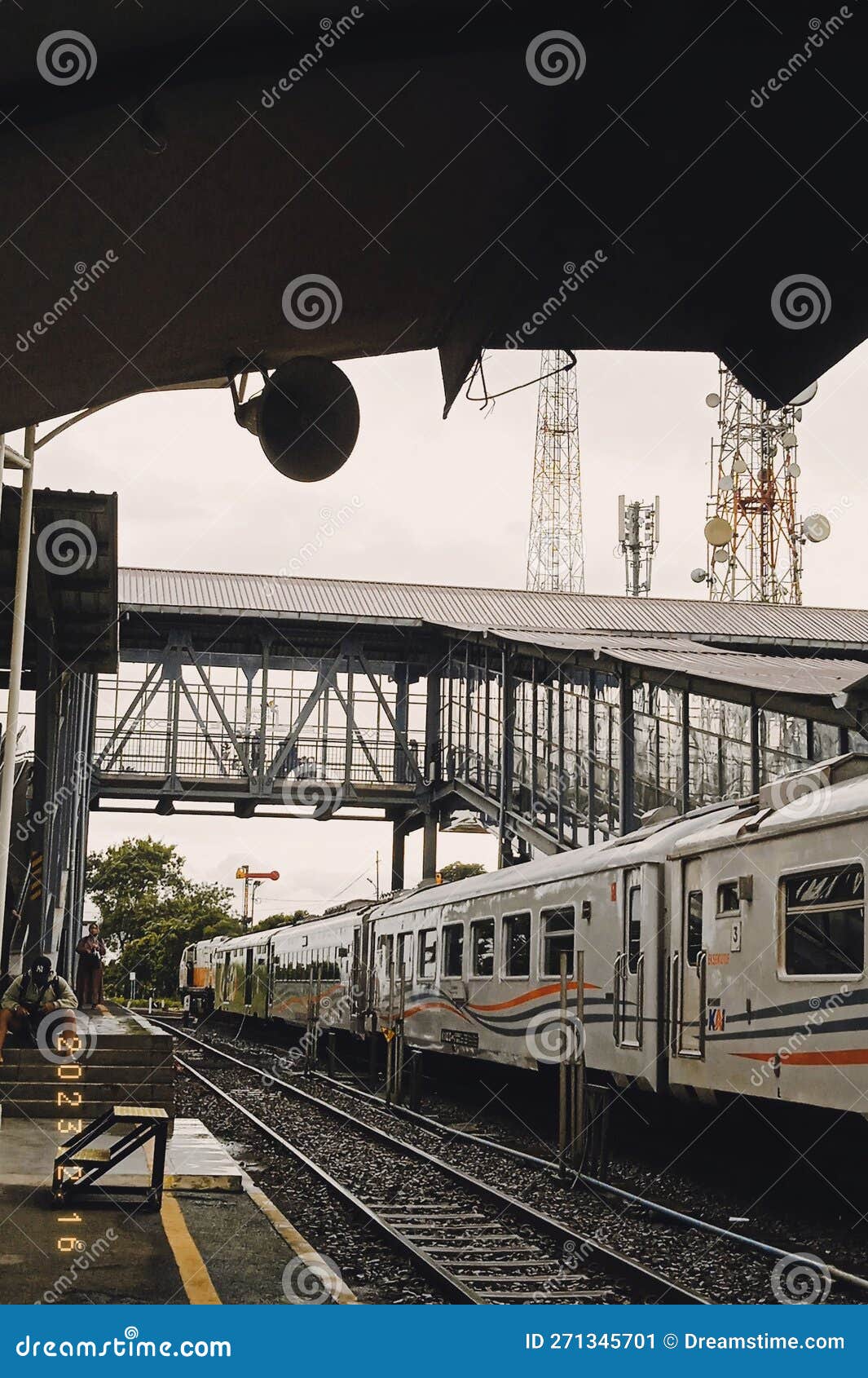 Train to heaven editorial photo. Image of locomotive - 271345701