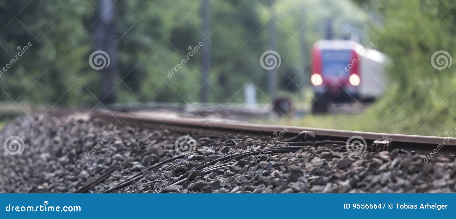Train Tracks Background Blur Stock Image - Image of train, lights: 95566647