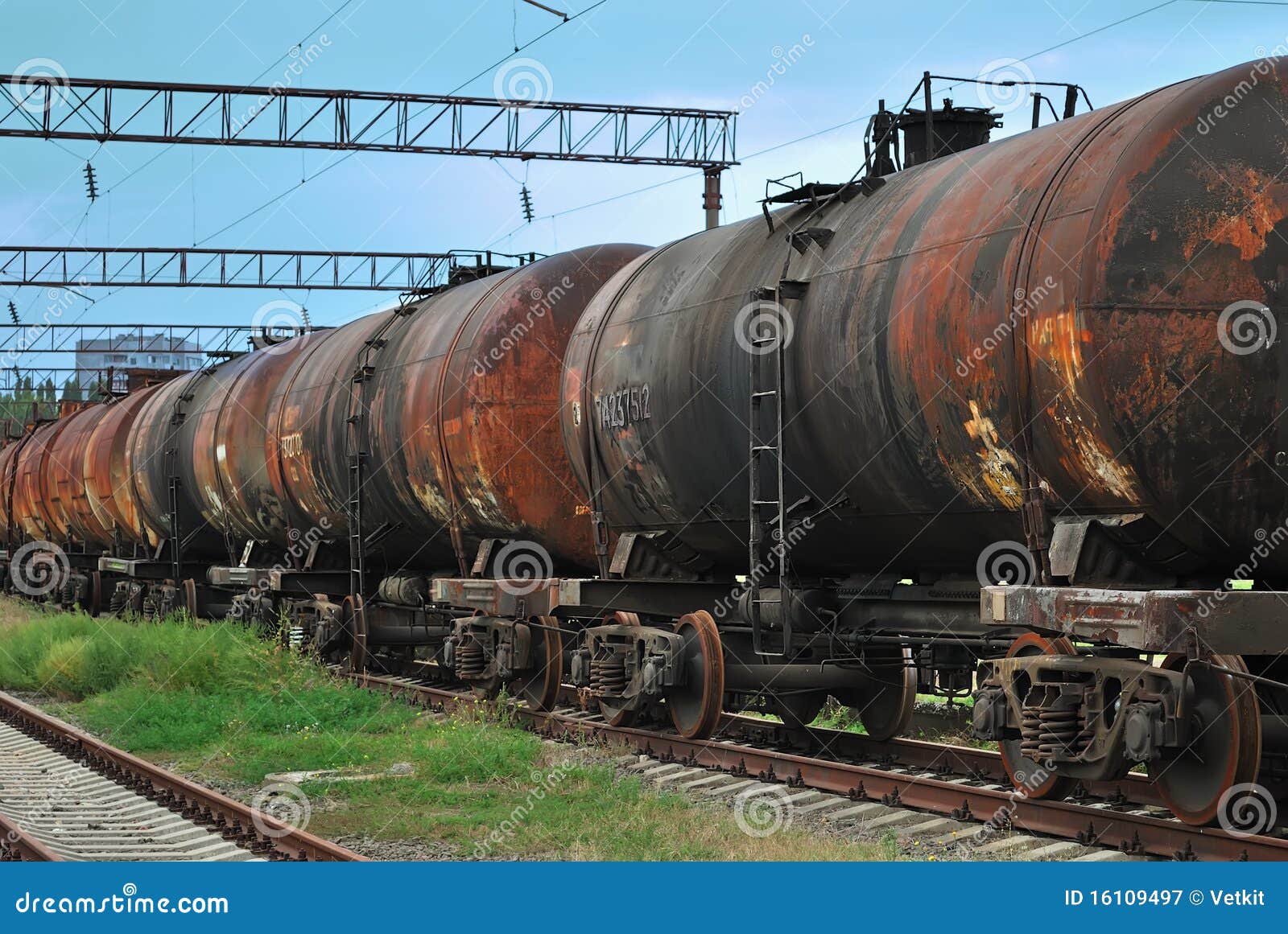 Train transports old tanks stock image. Image of poles - 16109497