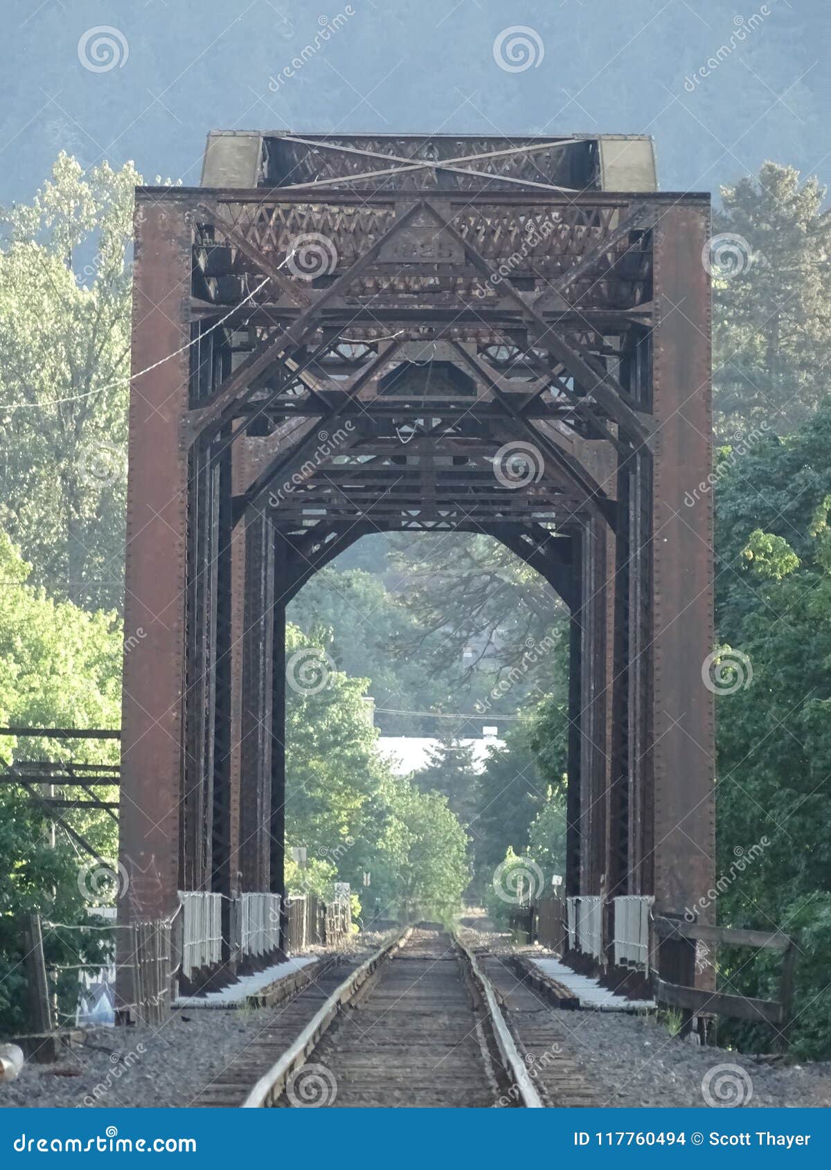 Train tressel stock photo. Image of tressell, metal - 117760494