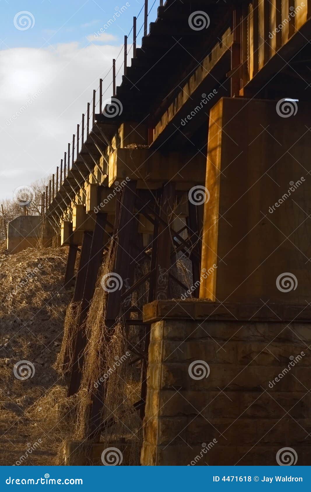 Train Trestle stock photo. Image of railroad, creek, directional - 4471618