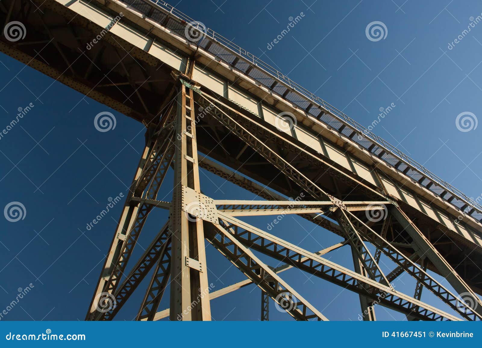 Train Trestle stock image. Image of commercial, conjunctive - 41667451