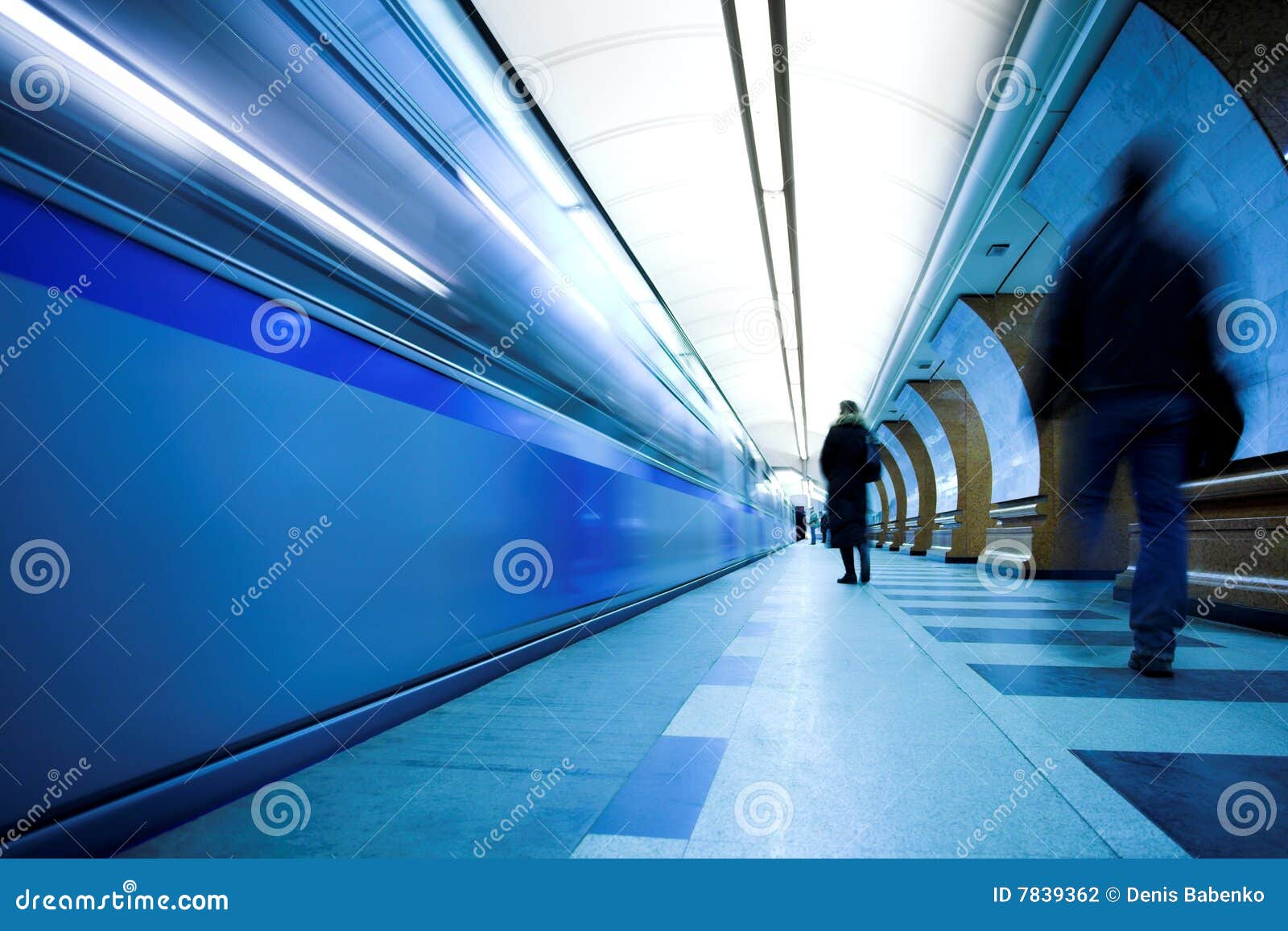 Train on Underground Station Stock Photo - Image of fast, line: 7839362