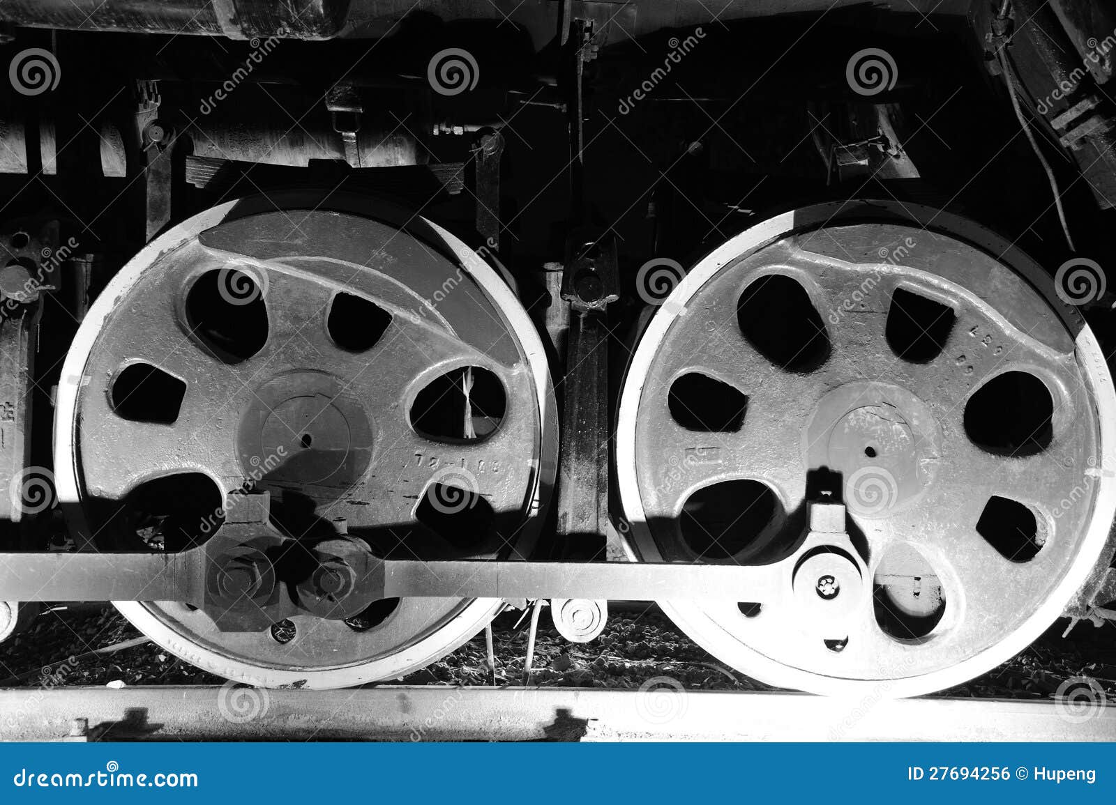 Train Wheels Royalty-Free Stock Photography | CartoonDealer.com #5687501