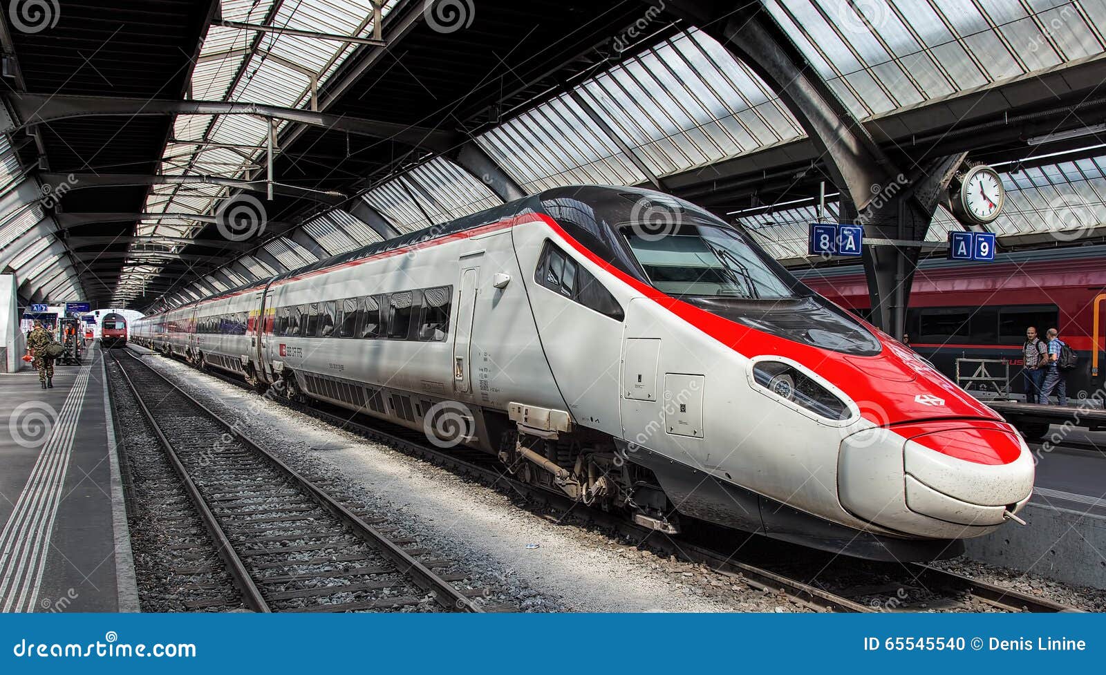 Train at the Zurich Main Railway Station Platform Editorial Image ...