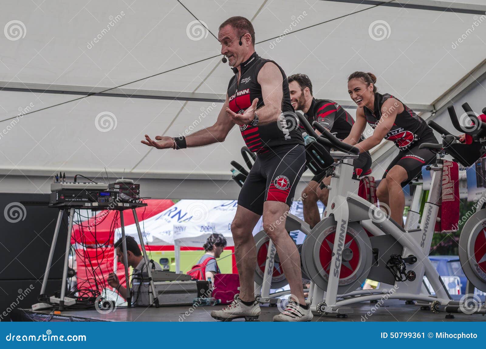 Trainer at spinning class editorial photo. Image of adult - 50799361