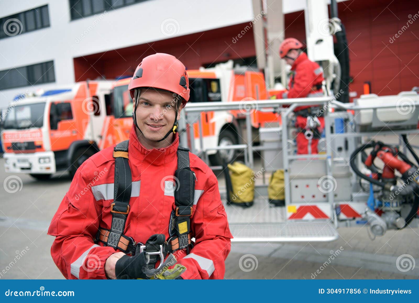 Training in Altitude Rescue at the Fire Brigade - Emergency Operation ...