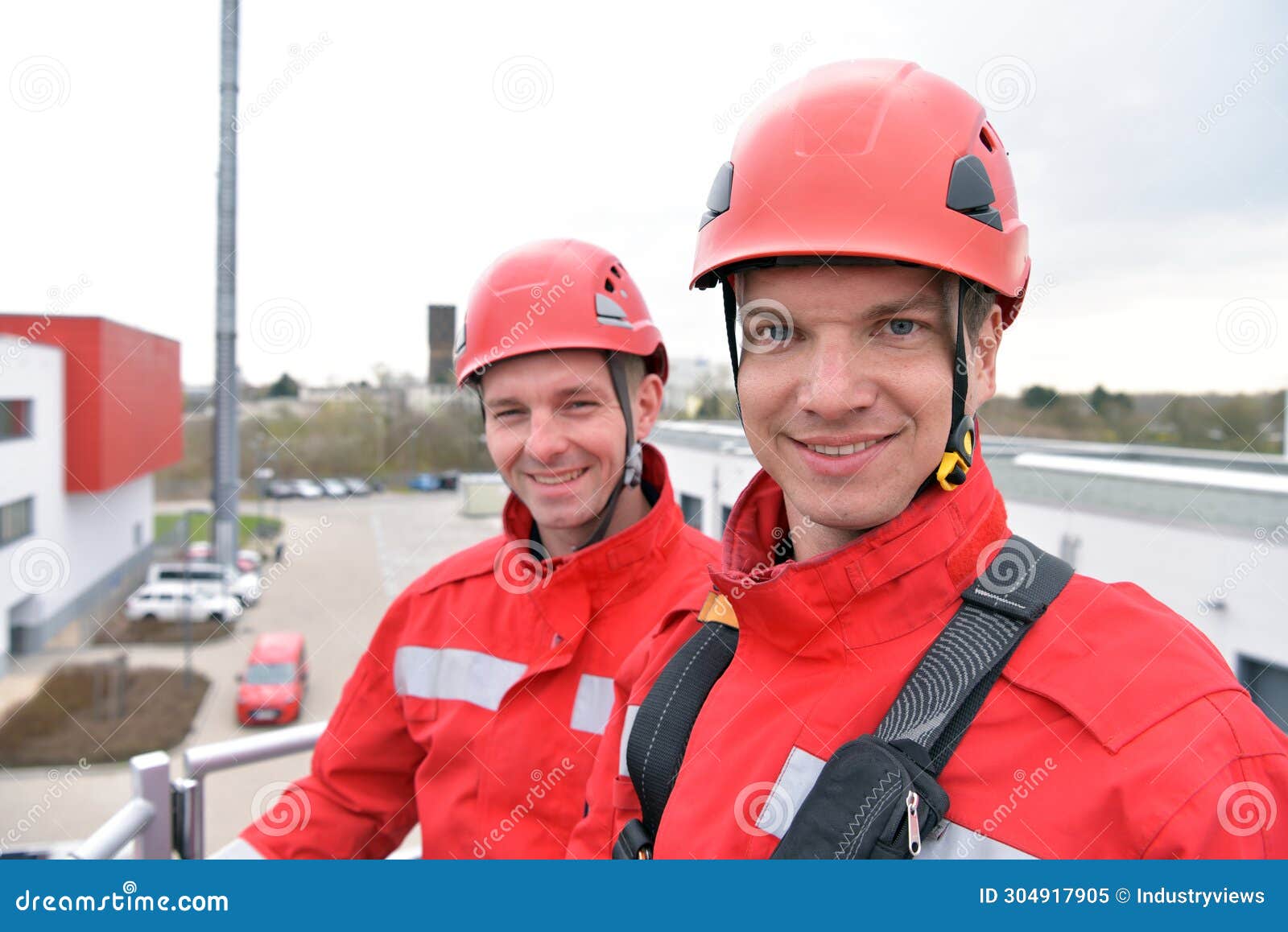 Training in Altitude Rescue at the Fire Brigade - Emergency Operation ...