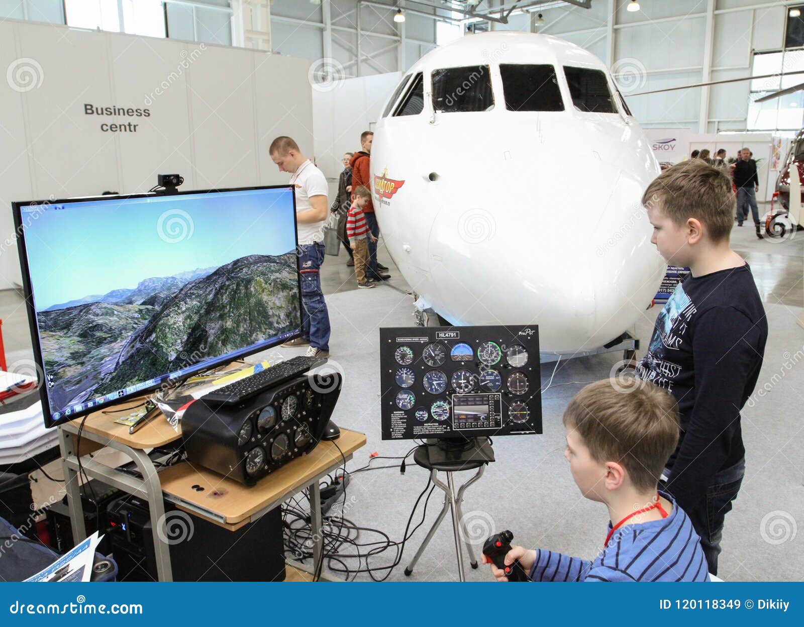 Training on the Flight Simulator Editorial Stock Image - Image of ...