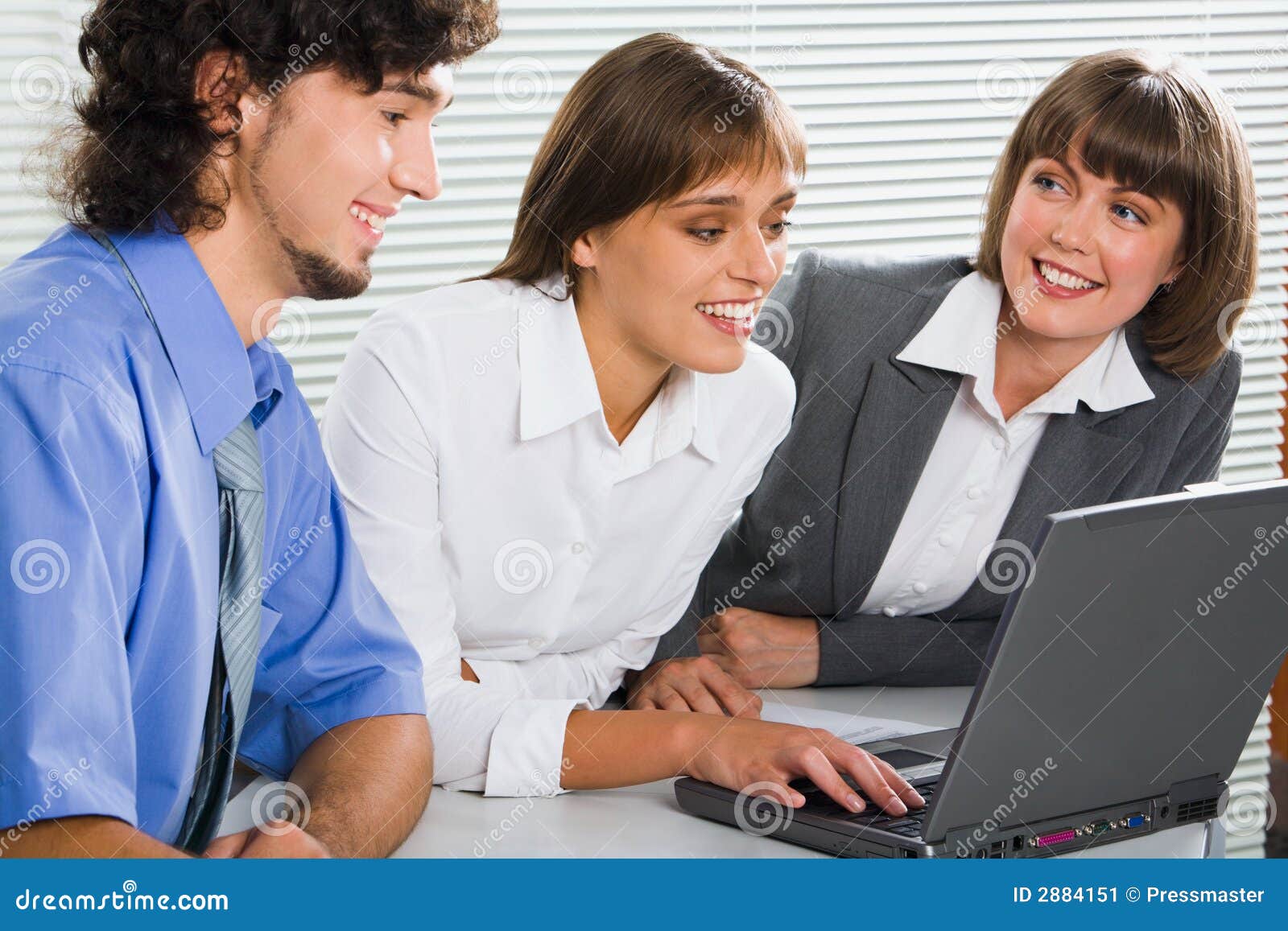 Training new colleague stock image. Image of happy, idea - 2884151
