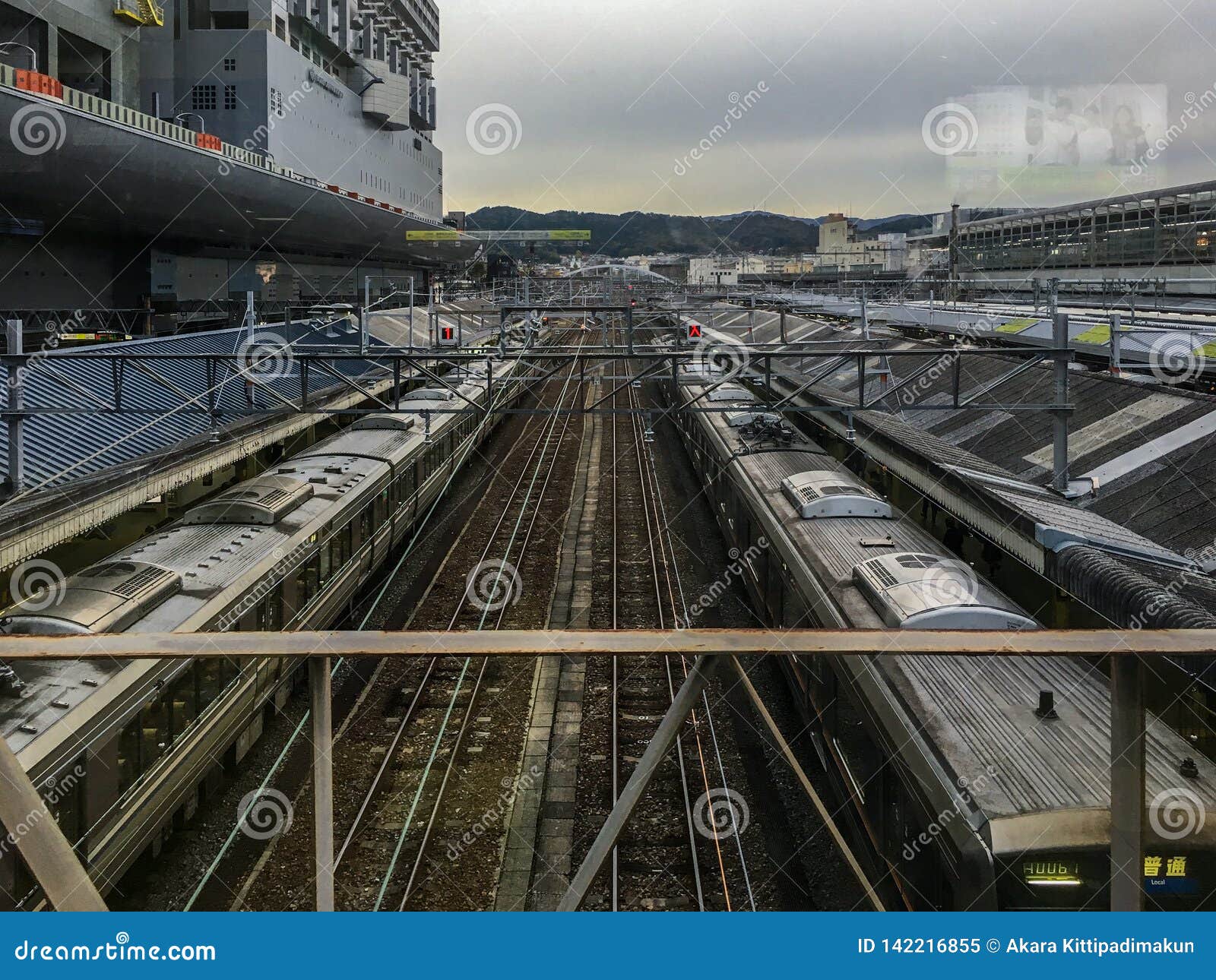 Trains Stop in Train Station Editorial Image - Image of platform ...