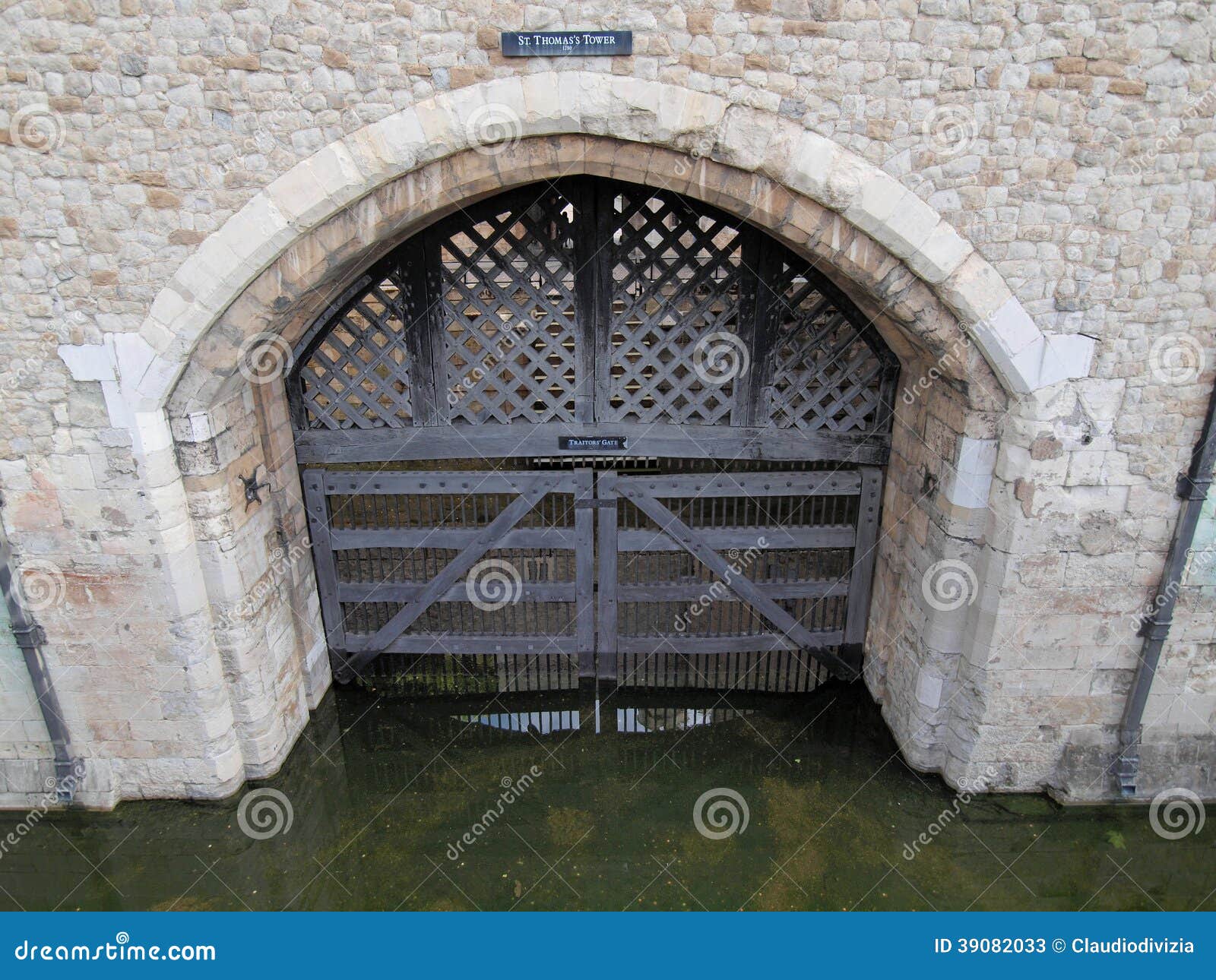 Traitors Gate stock image. Image of entrance, europe - 39082033