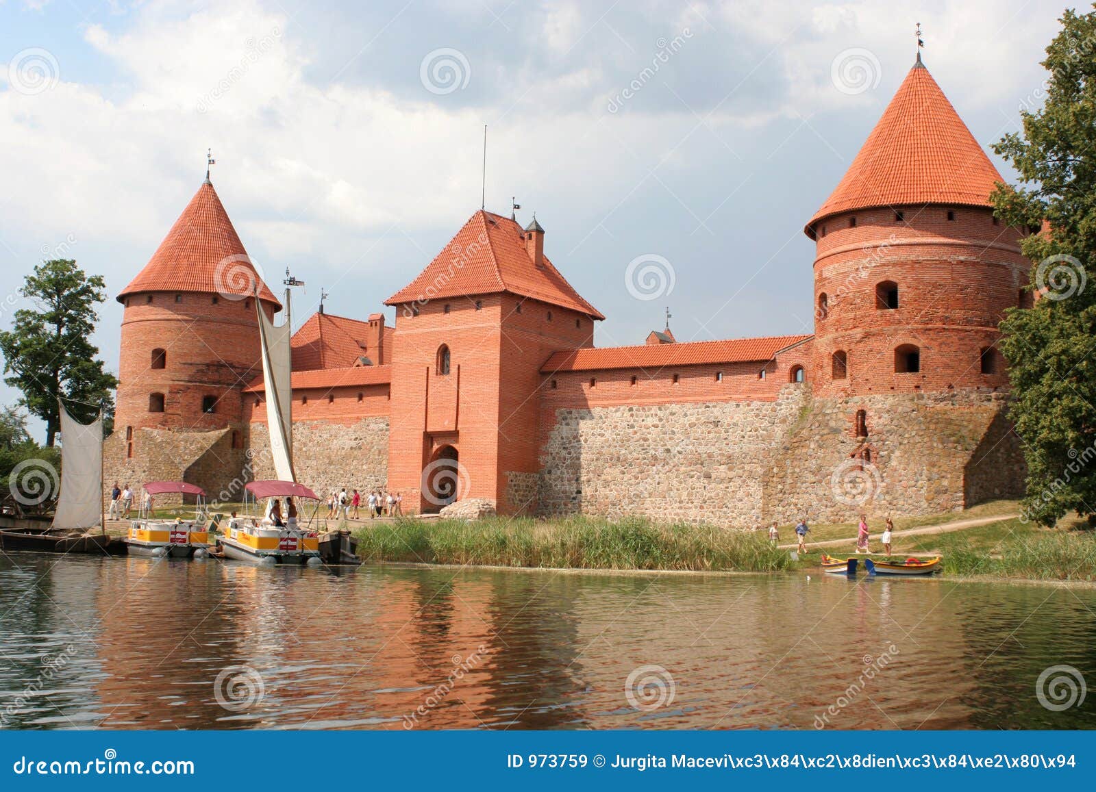 Trakai castle stock image. Image of scene, boat, tower - 973759