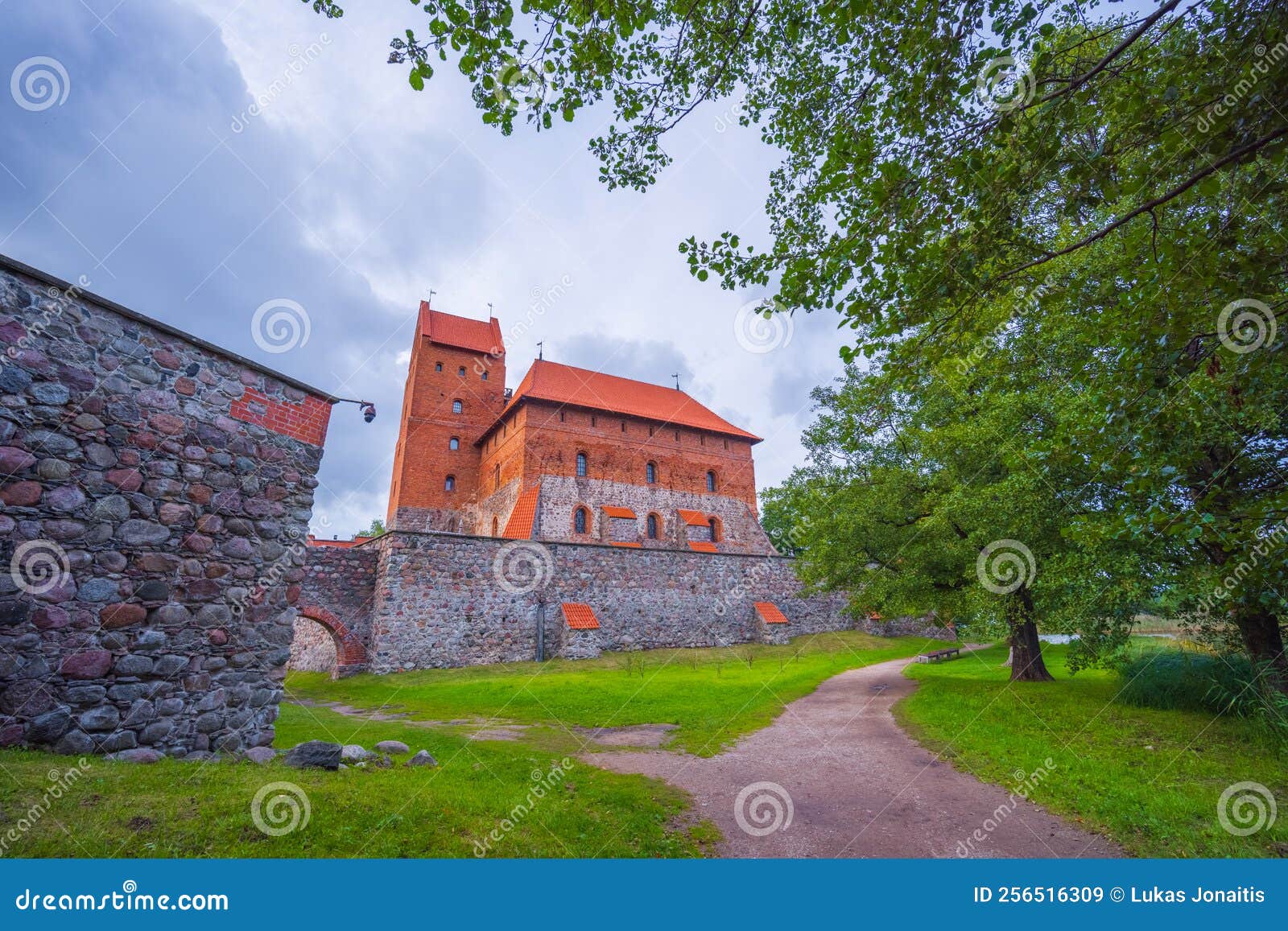 Trakai Castle on the Island in the Middle of the Lake, Medieval Castle ...
