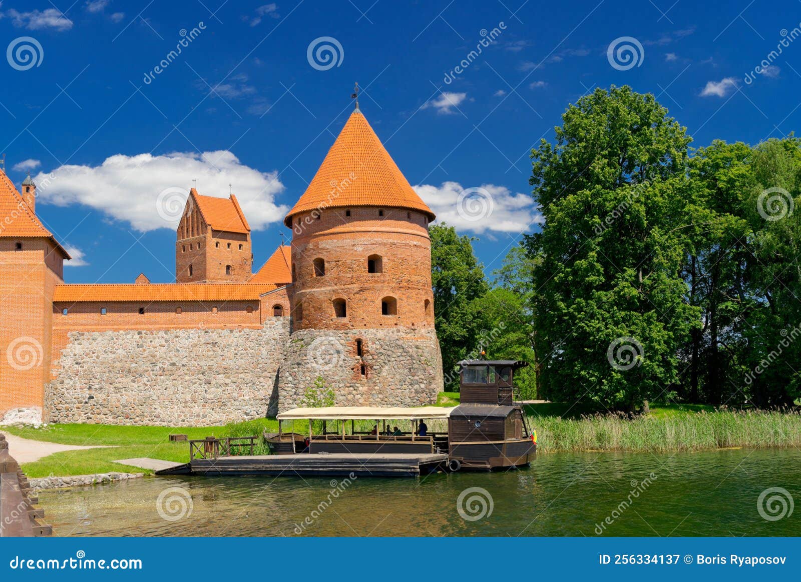 Trakai castle stock image. Image of scenic, medieval - 256334137