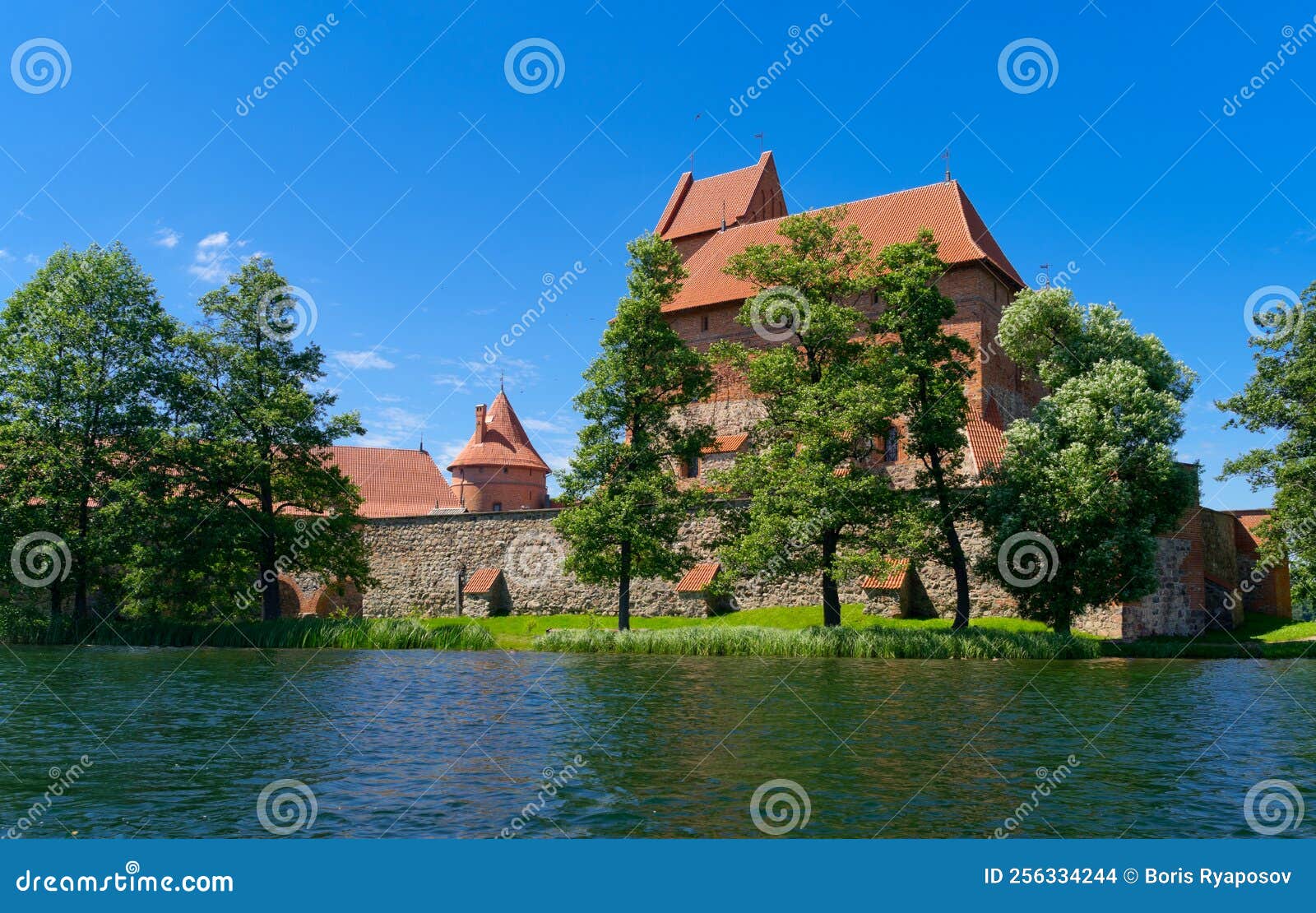 Trakai castle stock photo. Image of spring, history - 256334244