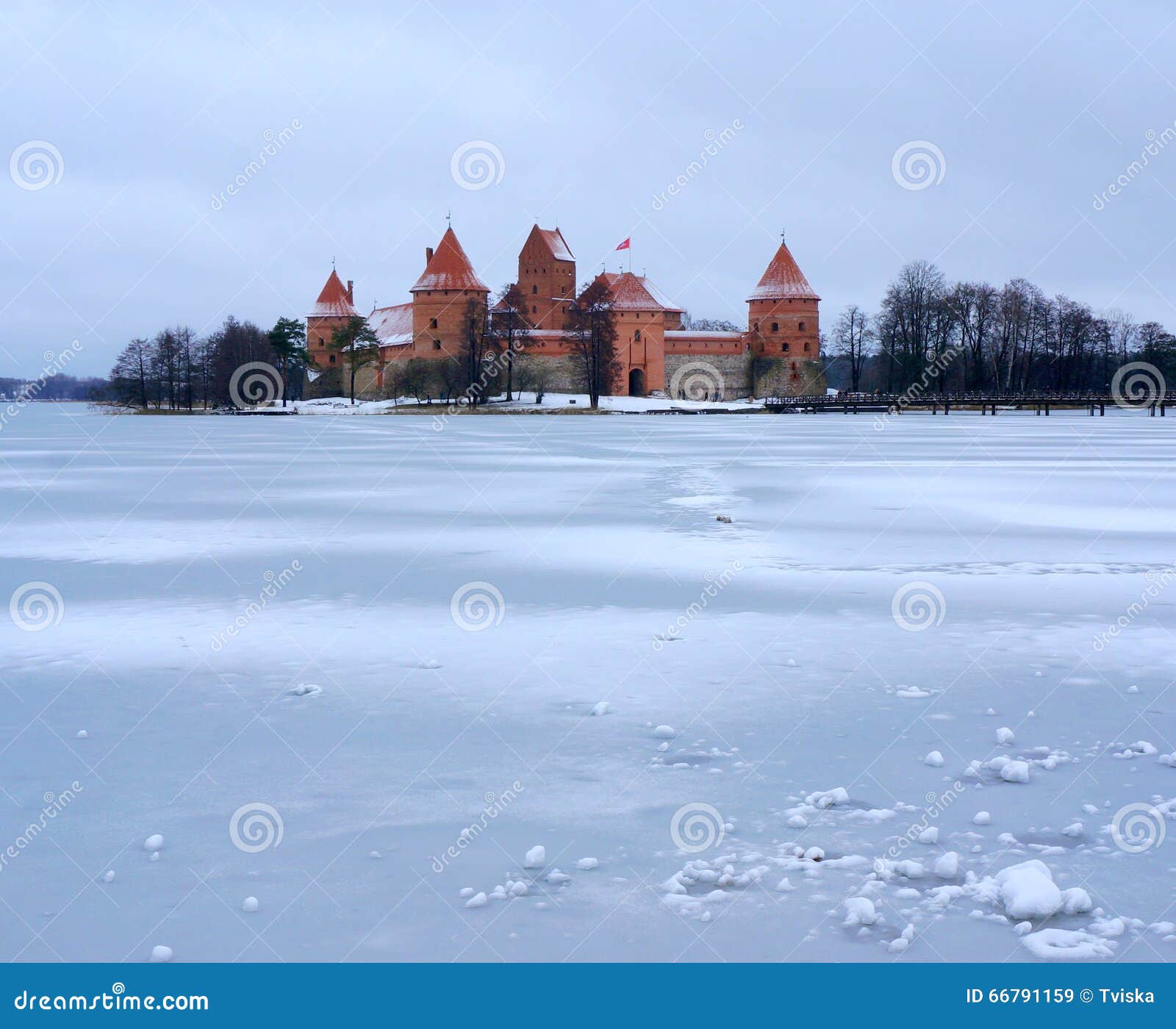 Trakai castle in winter stock image. Image of lithuania - 66791159