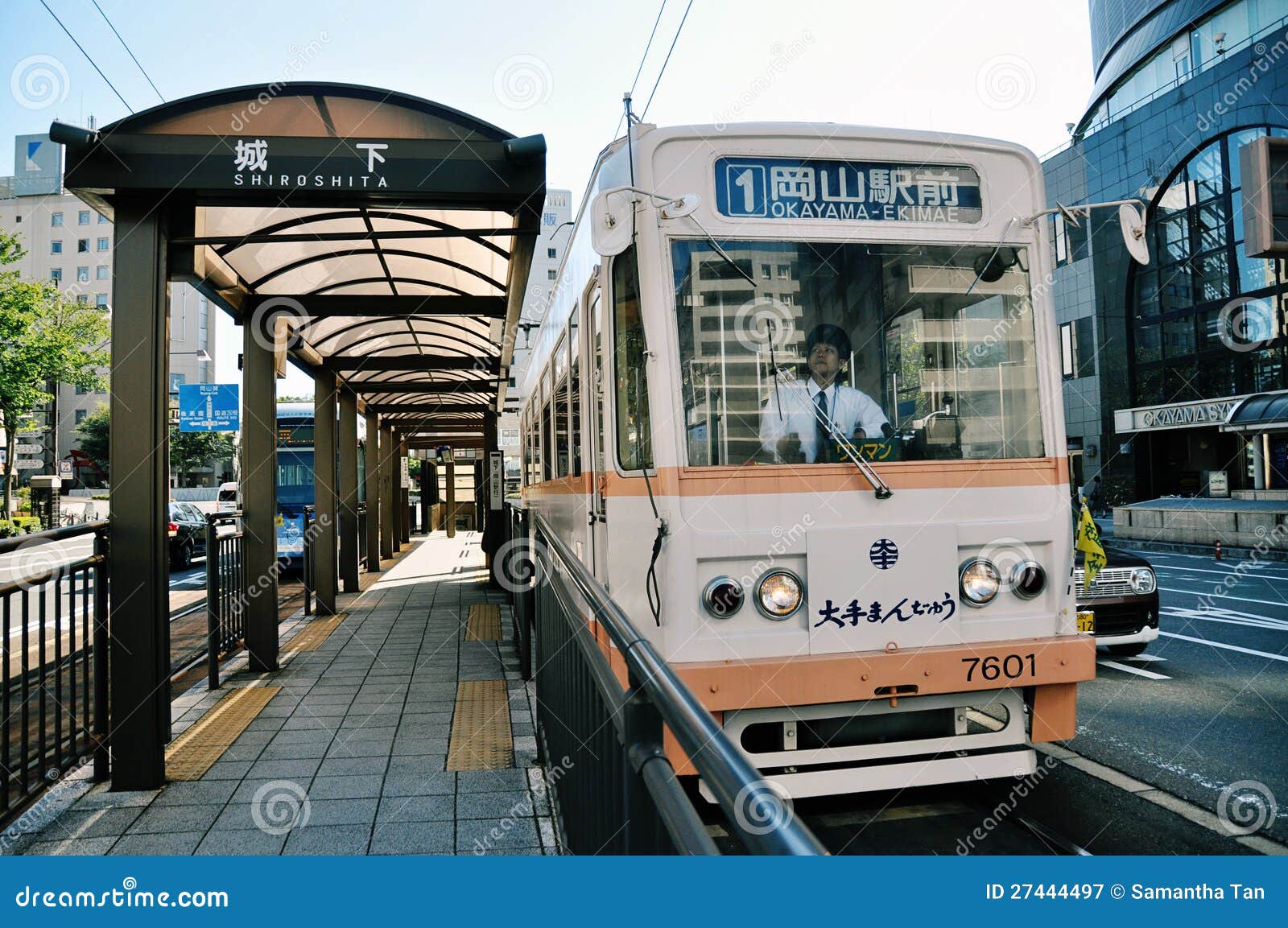 Tram a Okayama (Giappone) fotografia editoriale. Immagine di conducente ...