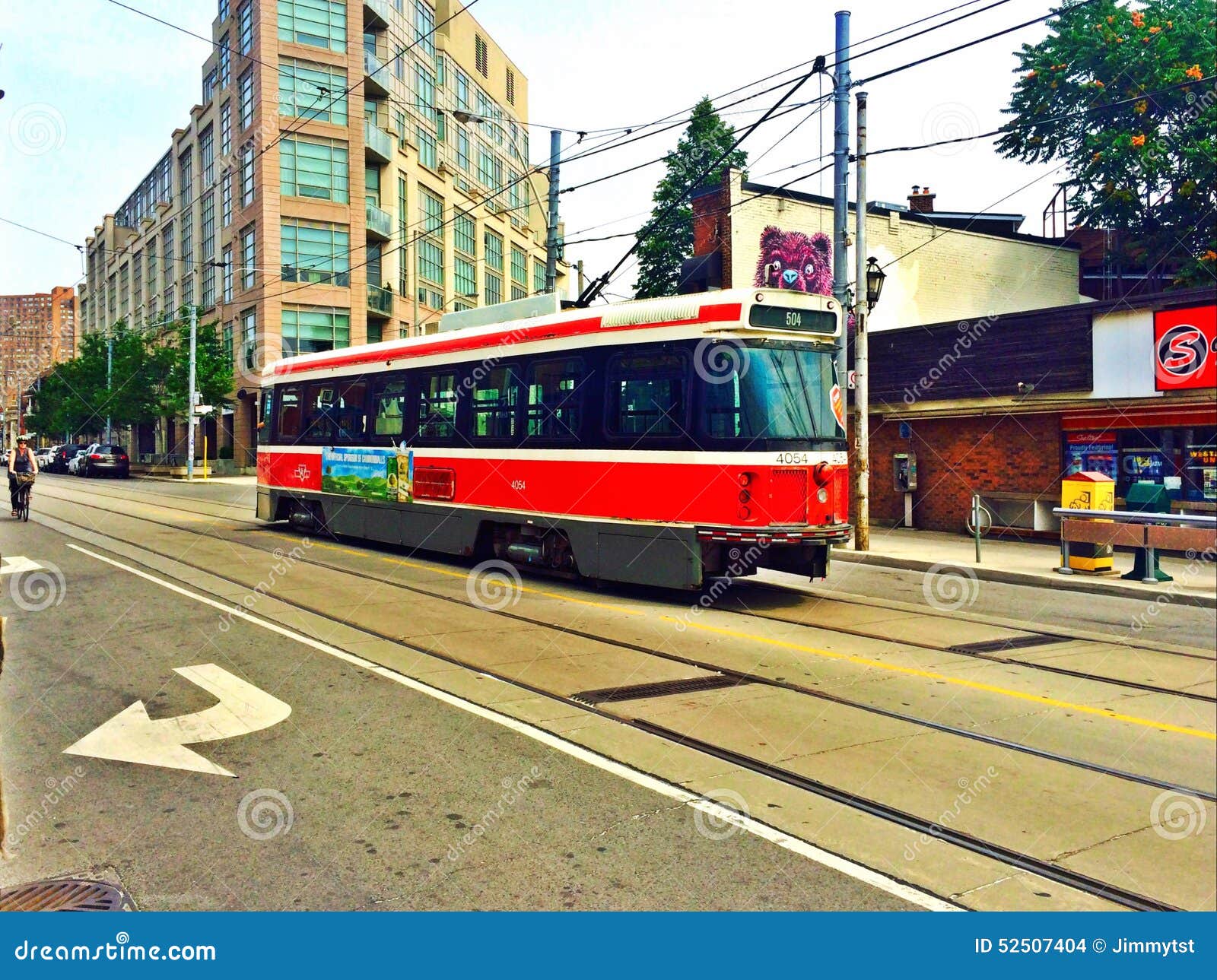 Tram in Toronto redactionele stock afbeelding. Image of karretje - 52507404