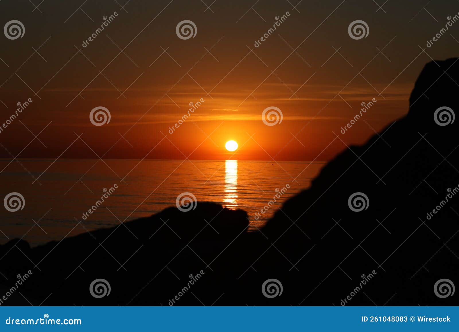 Tranquil Sea Under a Sunset Sky Stock Image - Image of nature, seascape ...