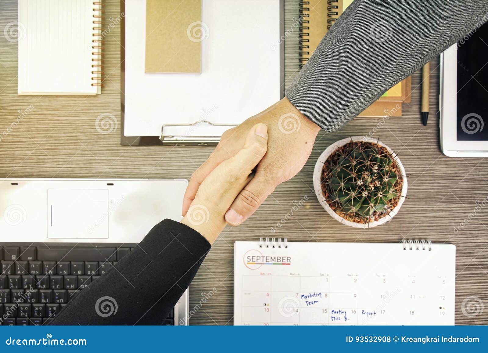 Transactie, Succesonderhandeling Stock Foto - Image of computer ...