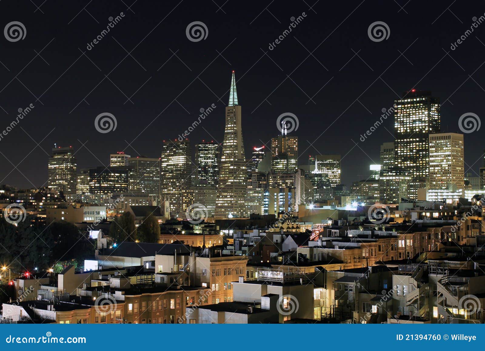 Transamerica night stock photo. Image of golden, green - 21394760