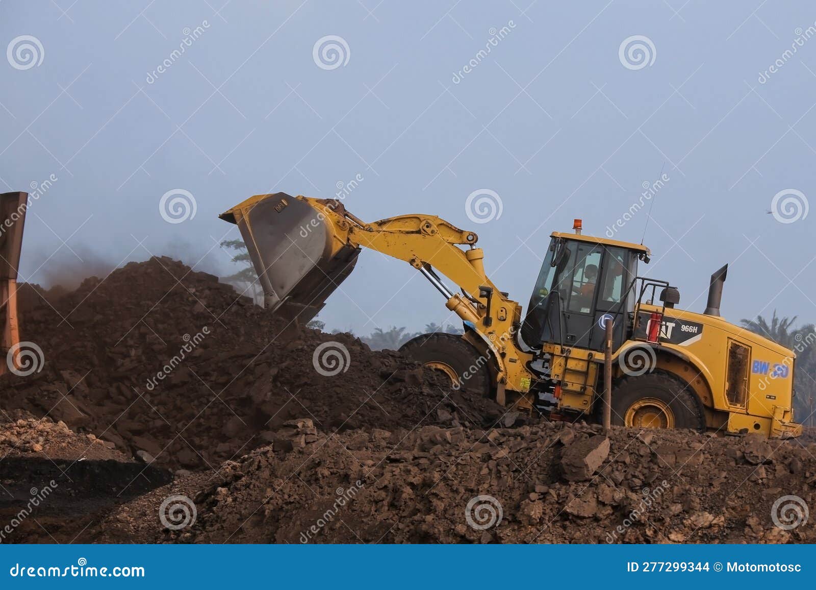 Continuous Transfer of Coal Mining Results by Heavy Equipment Stock ...