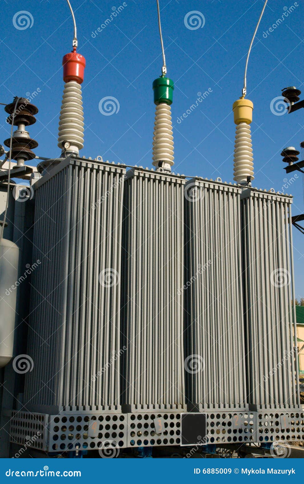 Transformador Do Alimentador Imagem de Stock - Imagem de transformador ...