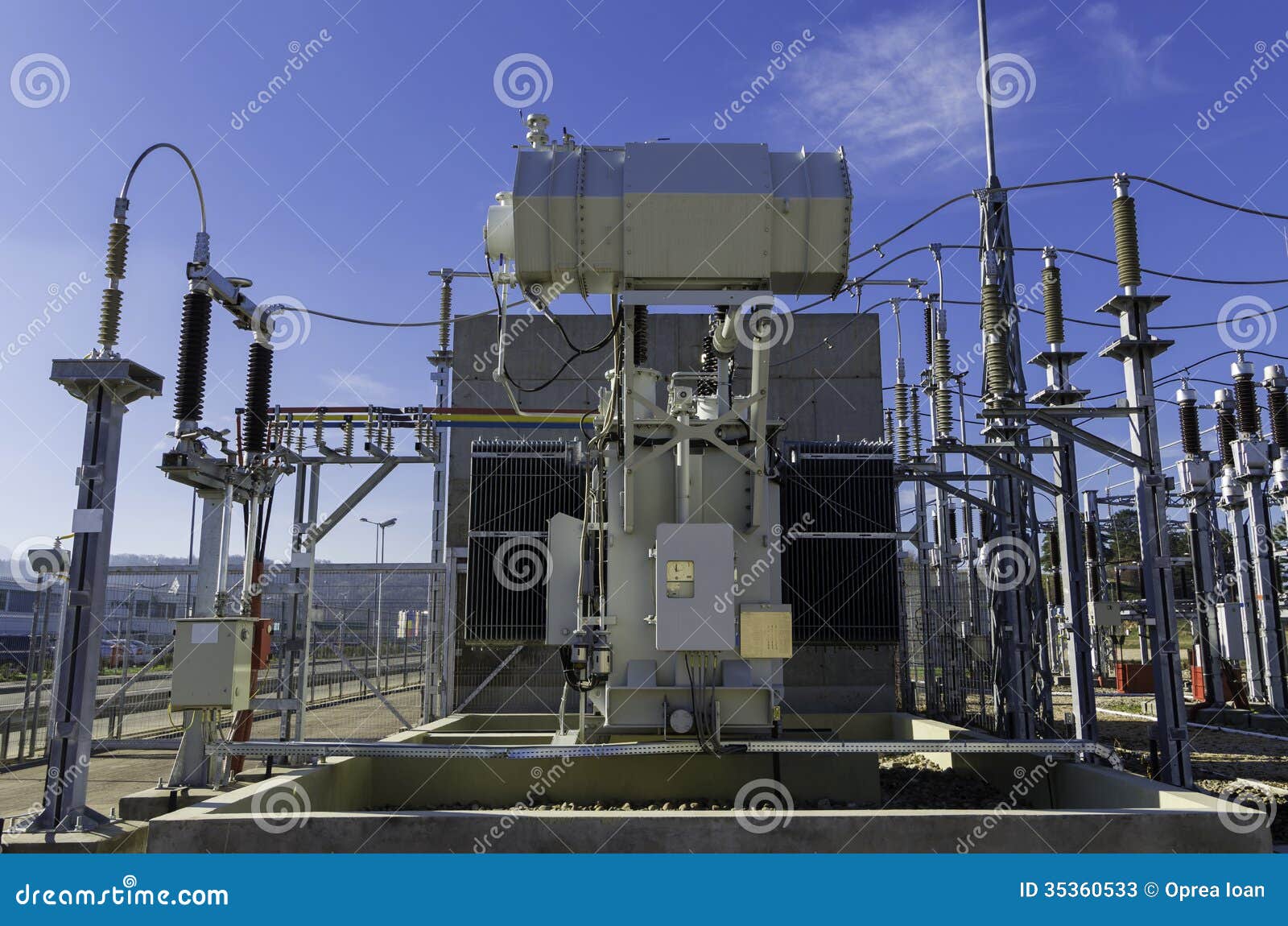 Transformator Der Elektrischen Leistung Stockbild - Bild von ...