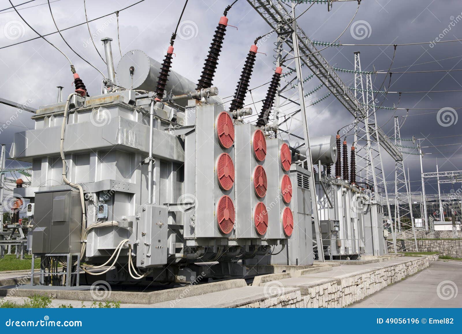 Transformatoren Der Elektrischen Leistung Stockfoto - Bild von ...