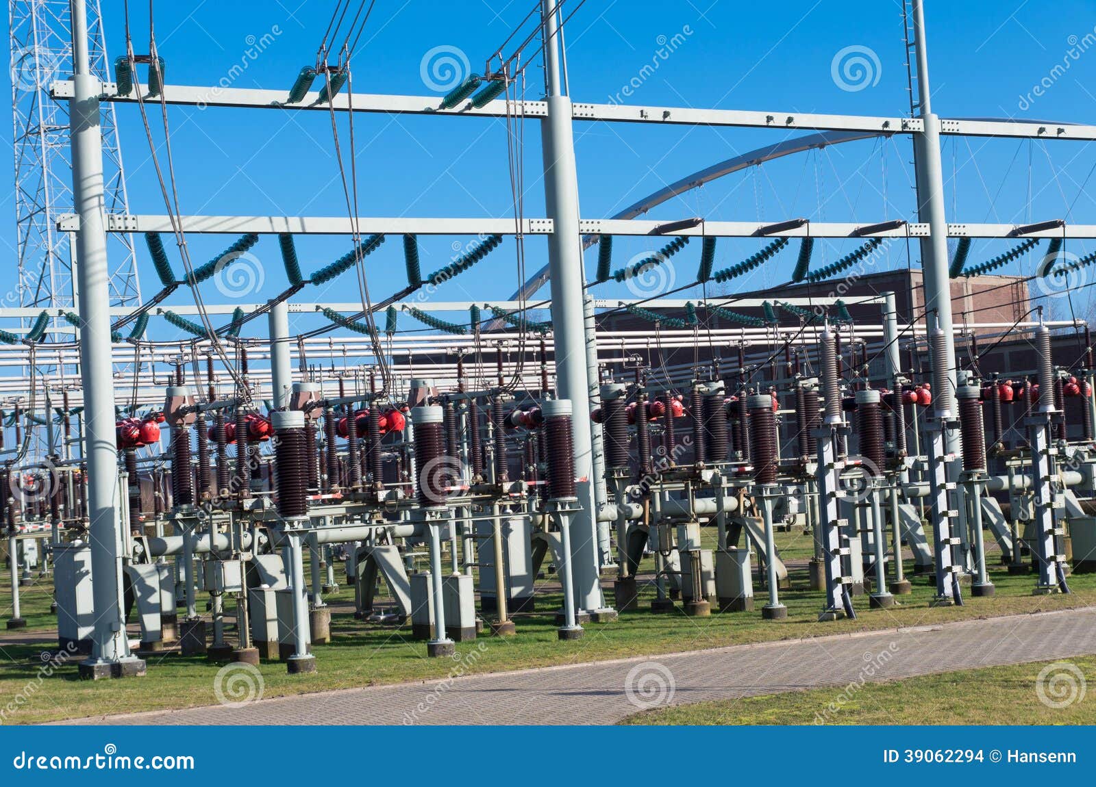 Transformatorstation stockfoto. Bild von verteilung, leistungsfähig ...