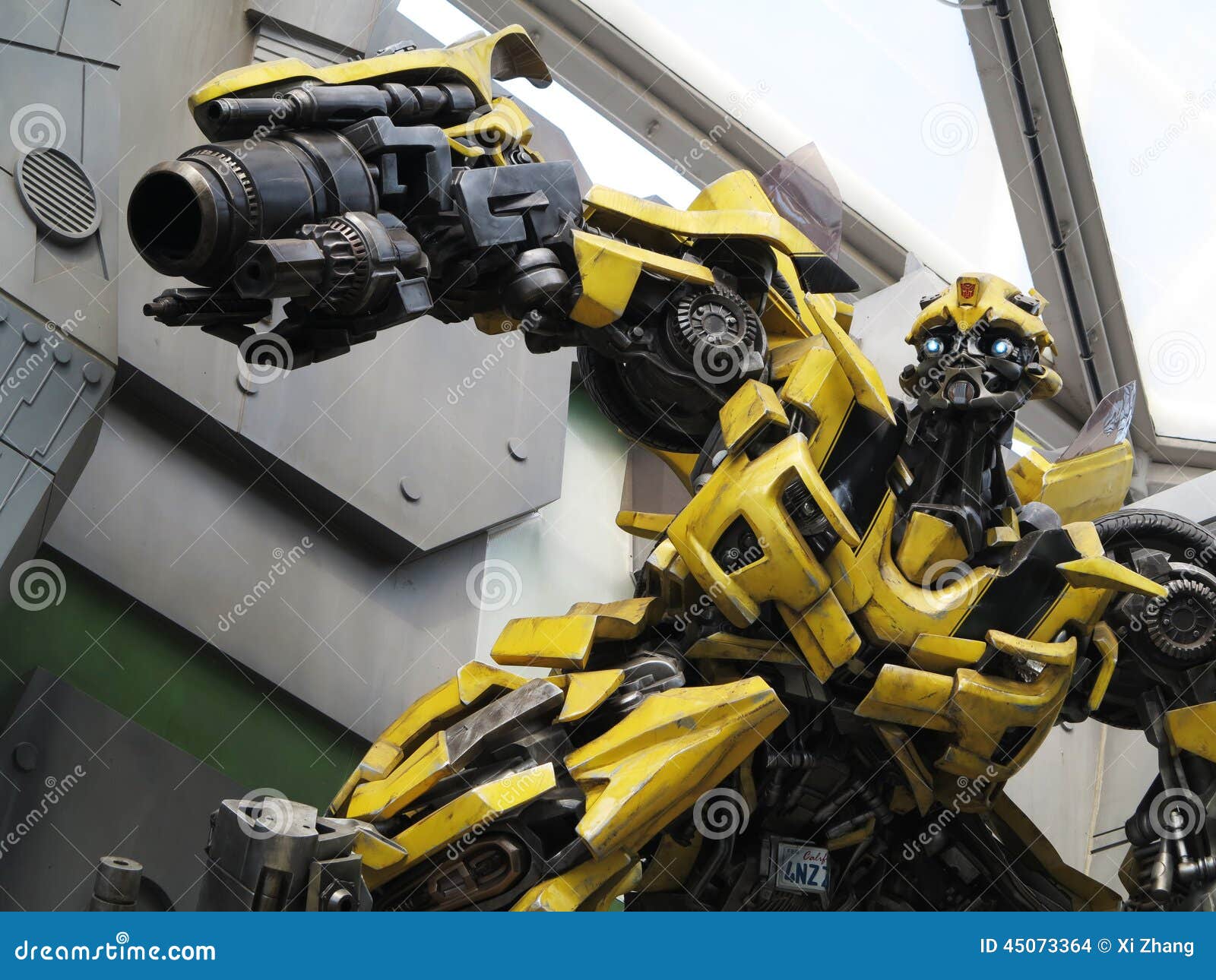 Transformer Robot editorial stock image. Image of giant - 45073364