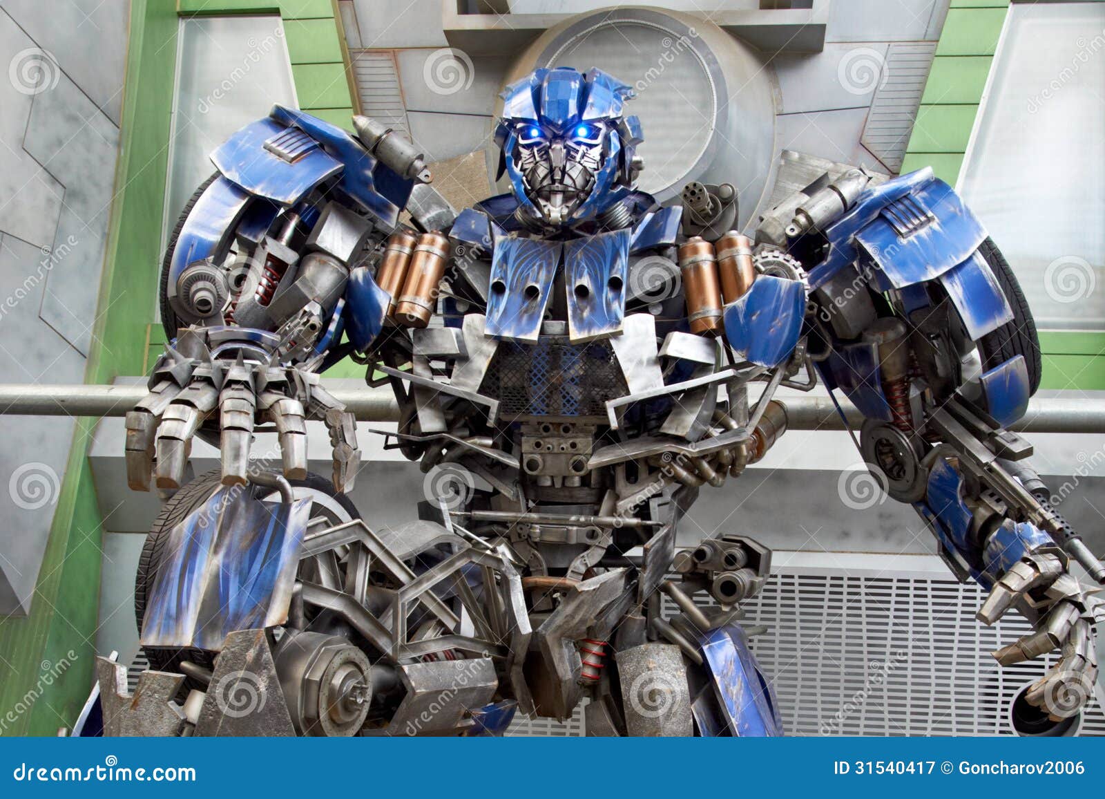 Transformer at Universal Studios Singapore Editorial Photography ...