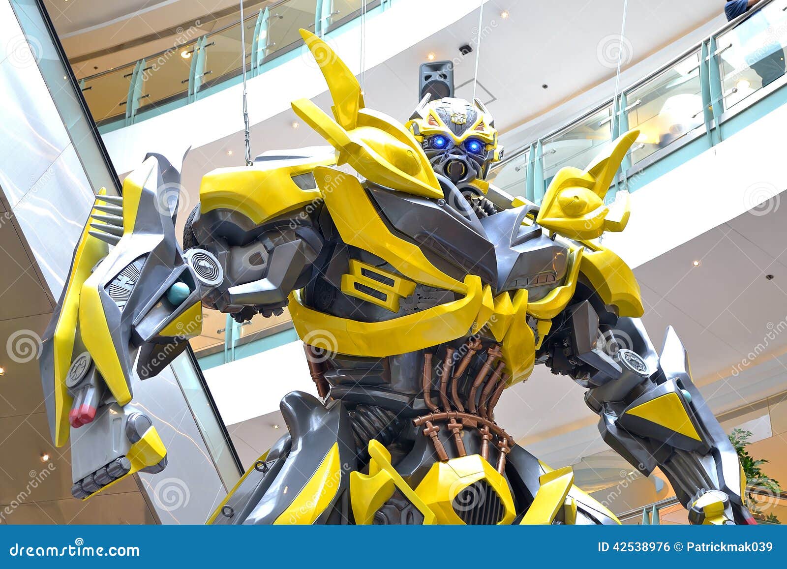 Transformers Bumblebee editorial photo. Image of kowloon - 42538976