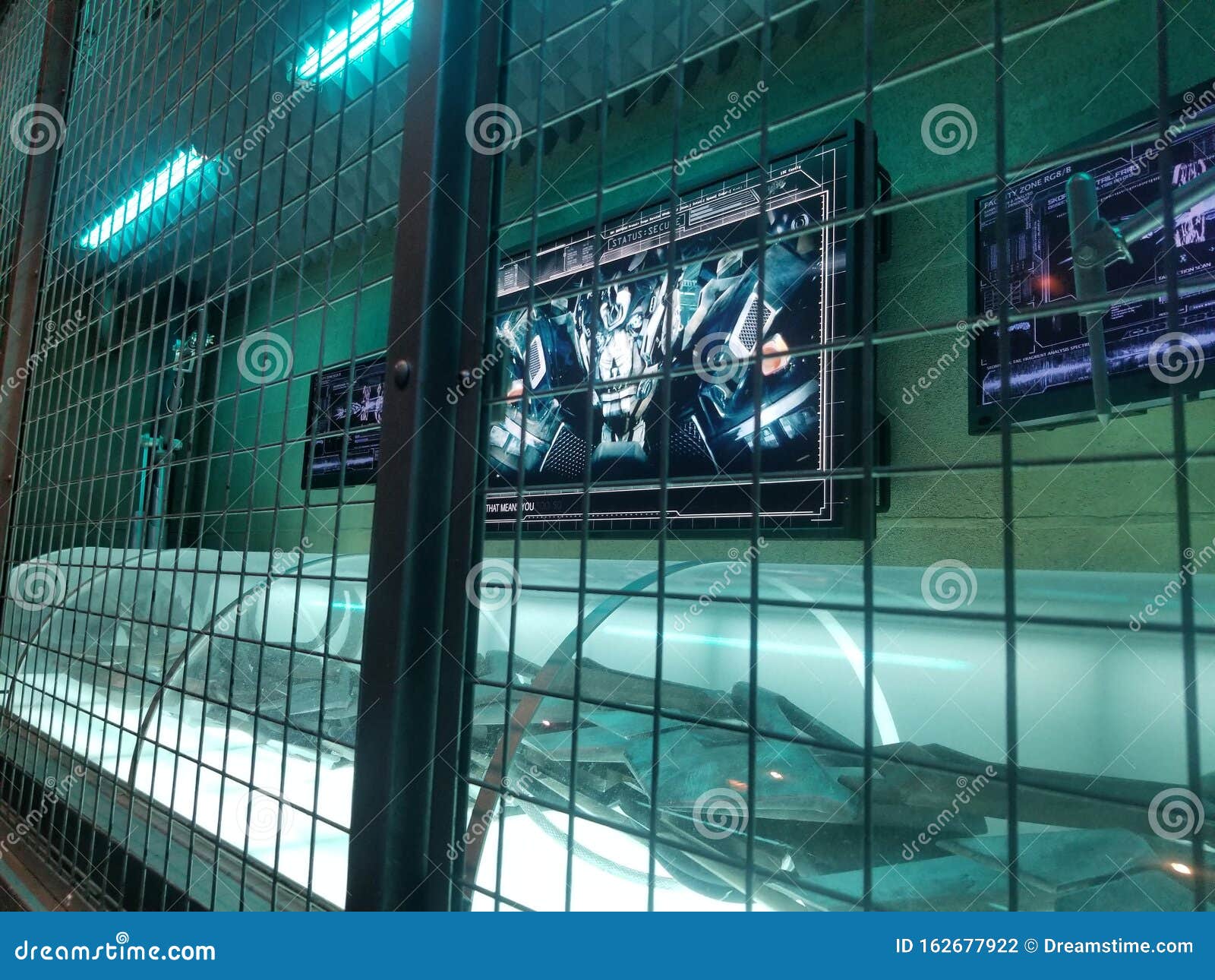 Transformers 3D Ride at Universal Studios Orlando Editorial Photography ...