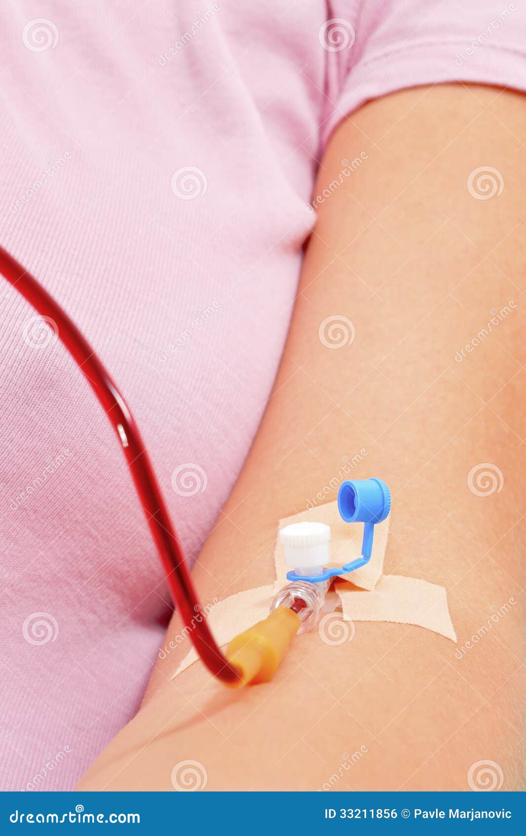 Transfusion sanguine photo stock. Image du soin, malade - 33211856