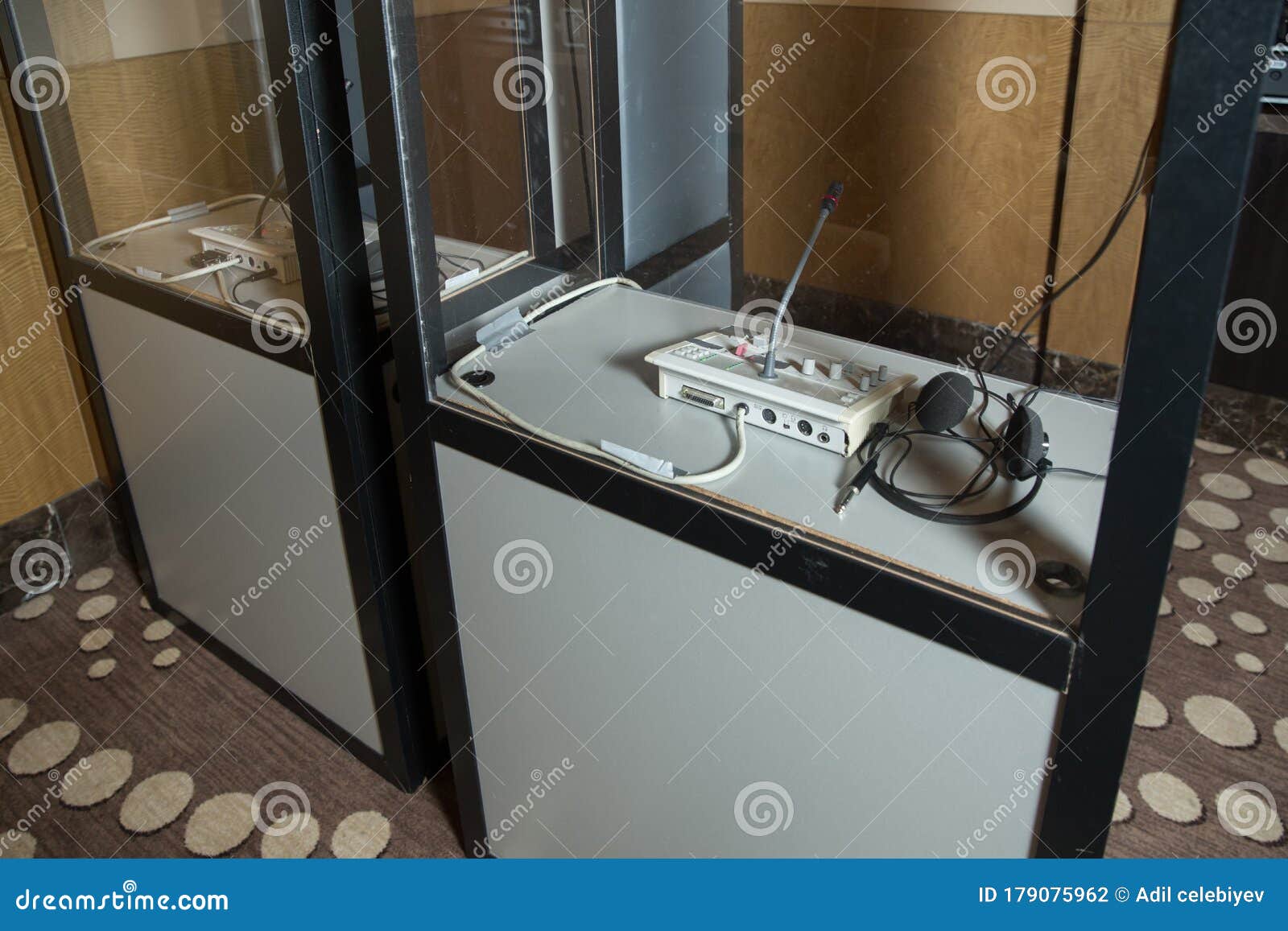 Translator Room . Translators Cubicle . Interpreting - Microphone And ...