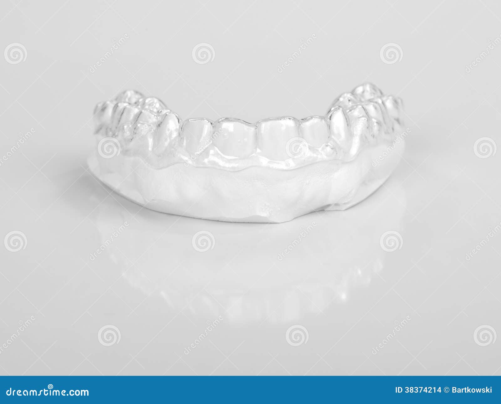 Clear Retainer With False Teeth
