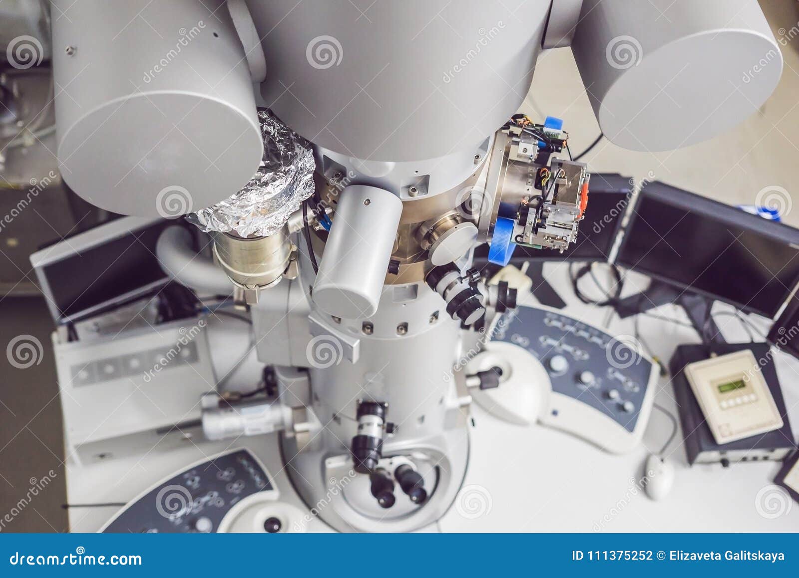 Transmission Electron Microscope in a Scientific Laboratory Stock Photo ...