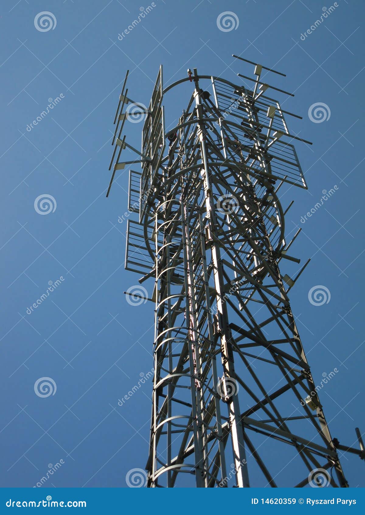 Transmitter and Receiver Antenna Stock Image - Image of frequency ...