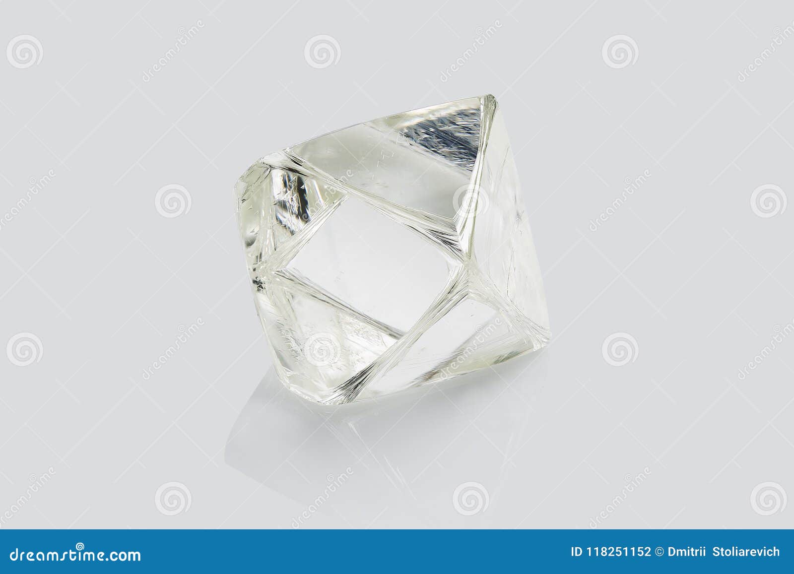 Rough Diamond Stock Photography | CartoonDealer.com #40980236