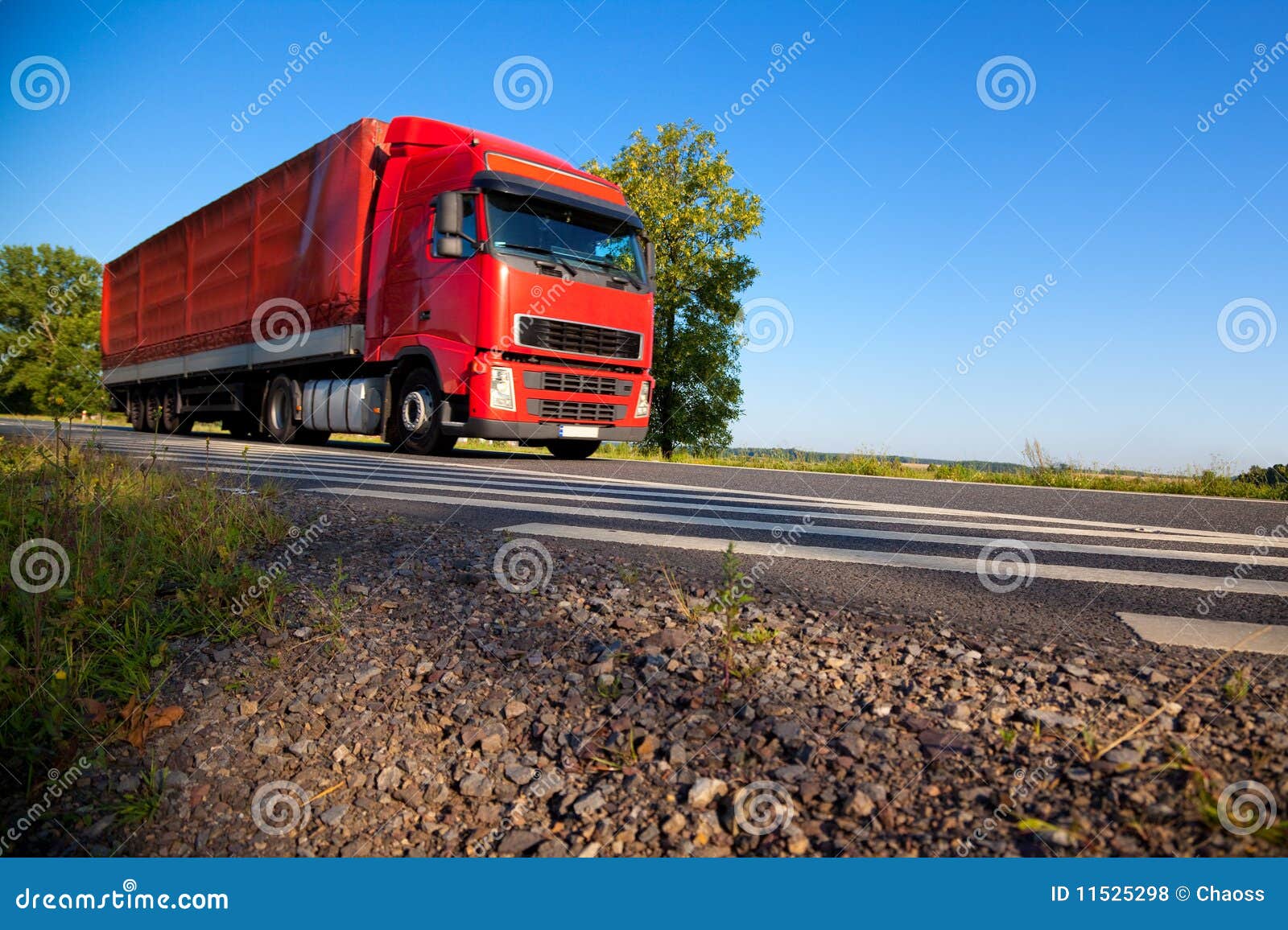 Transport De Cargaison De Camion Photo stock - Image du mouvement ...