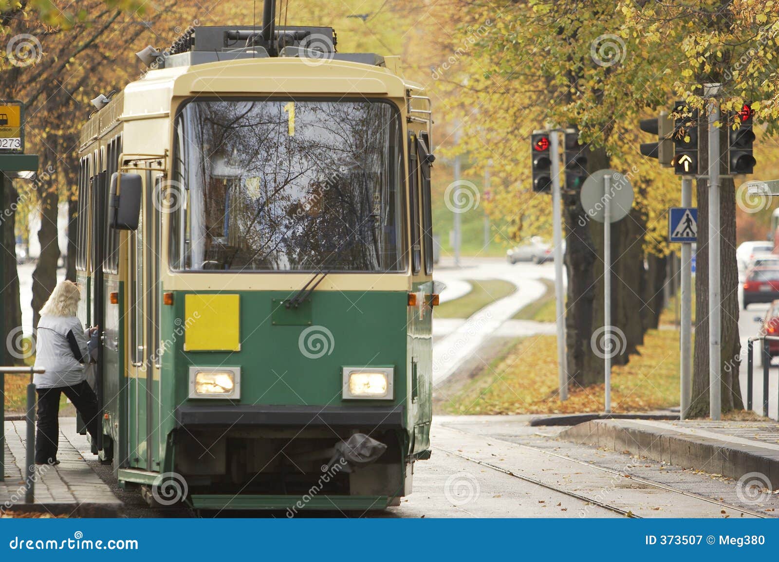 Transport en commun image stock. Image du tramway, tourisme - 373507