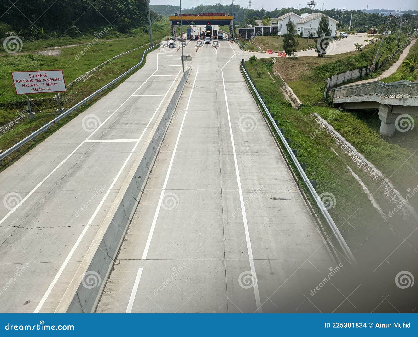 Transportation Activities at the Trans Java Toll Stock Photo - Image of ...
