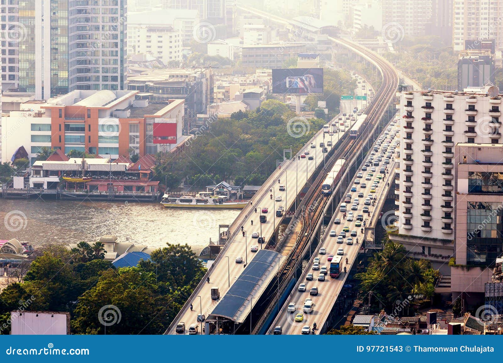 Transportation in the Big City Editorial Stock Photo - Image of ...
