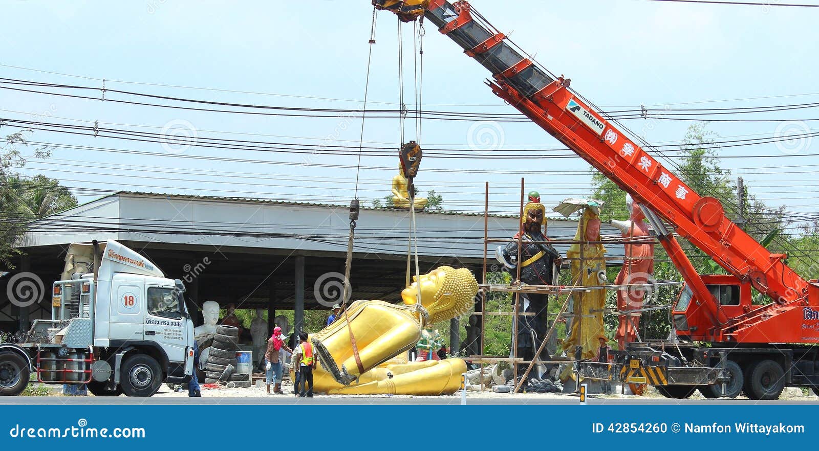 Transporting a Statue of Buddha. Editorial Image - Image of mobile ...