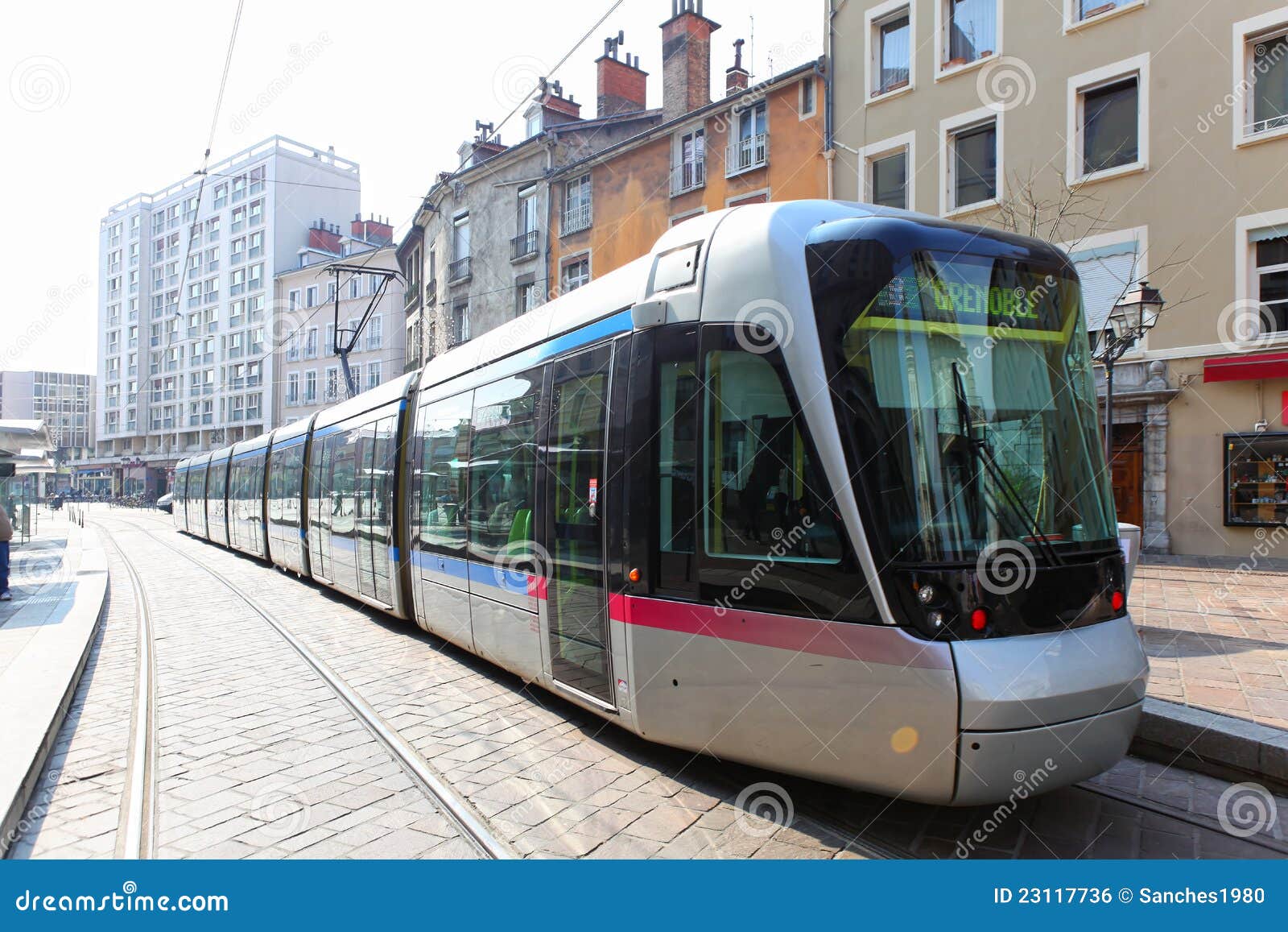 Tranvía foto de archivo. Imagen de francia, tren, eléctrico - 23117736